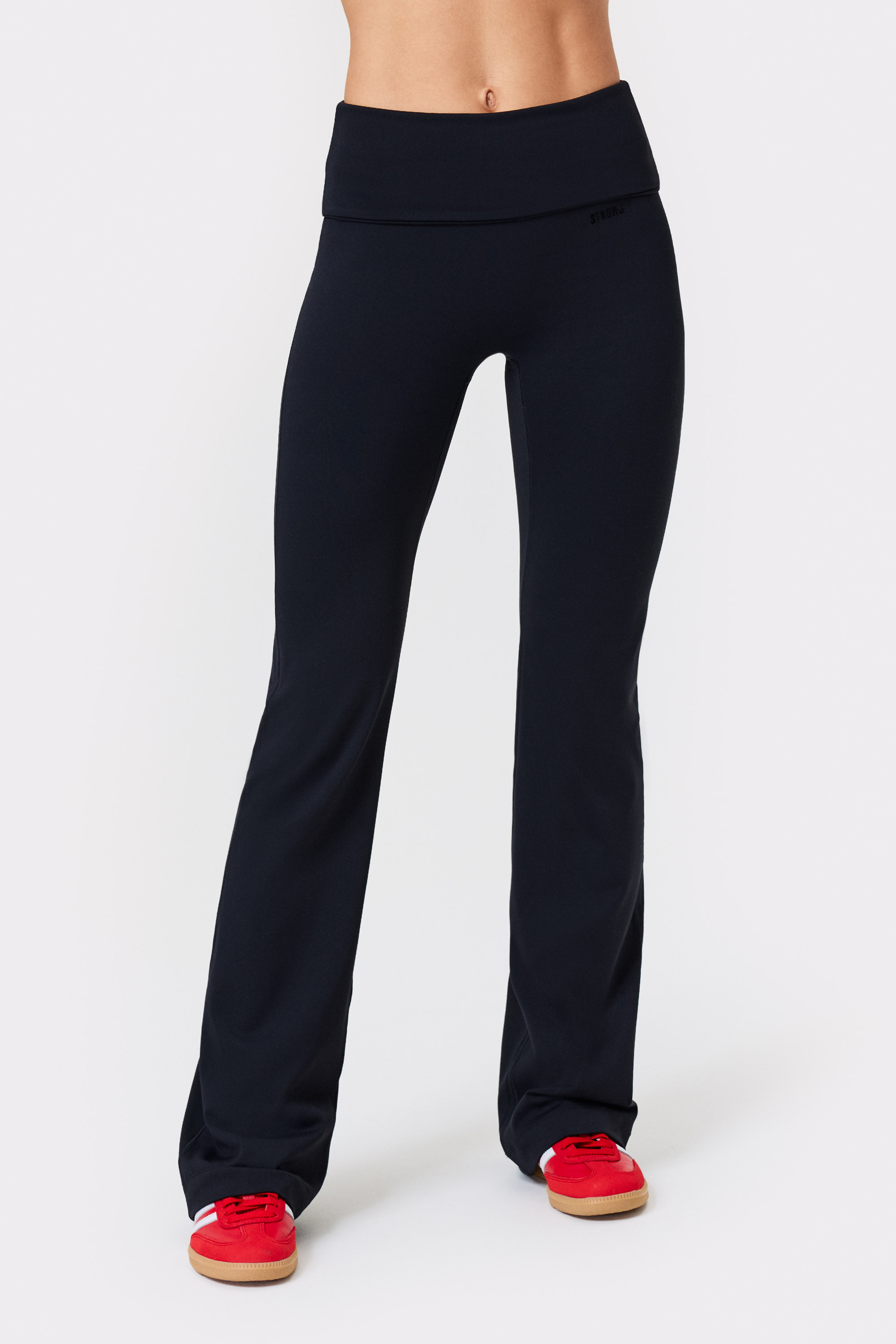 Soft Fold Over Flared Leggings Black I Hög Prestanda I STRONGER