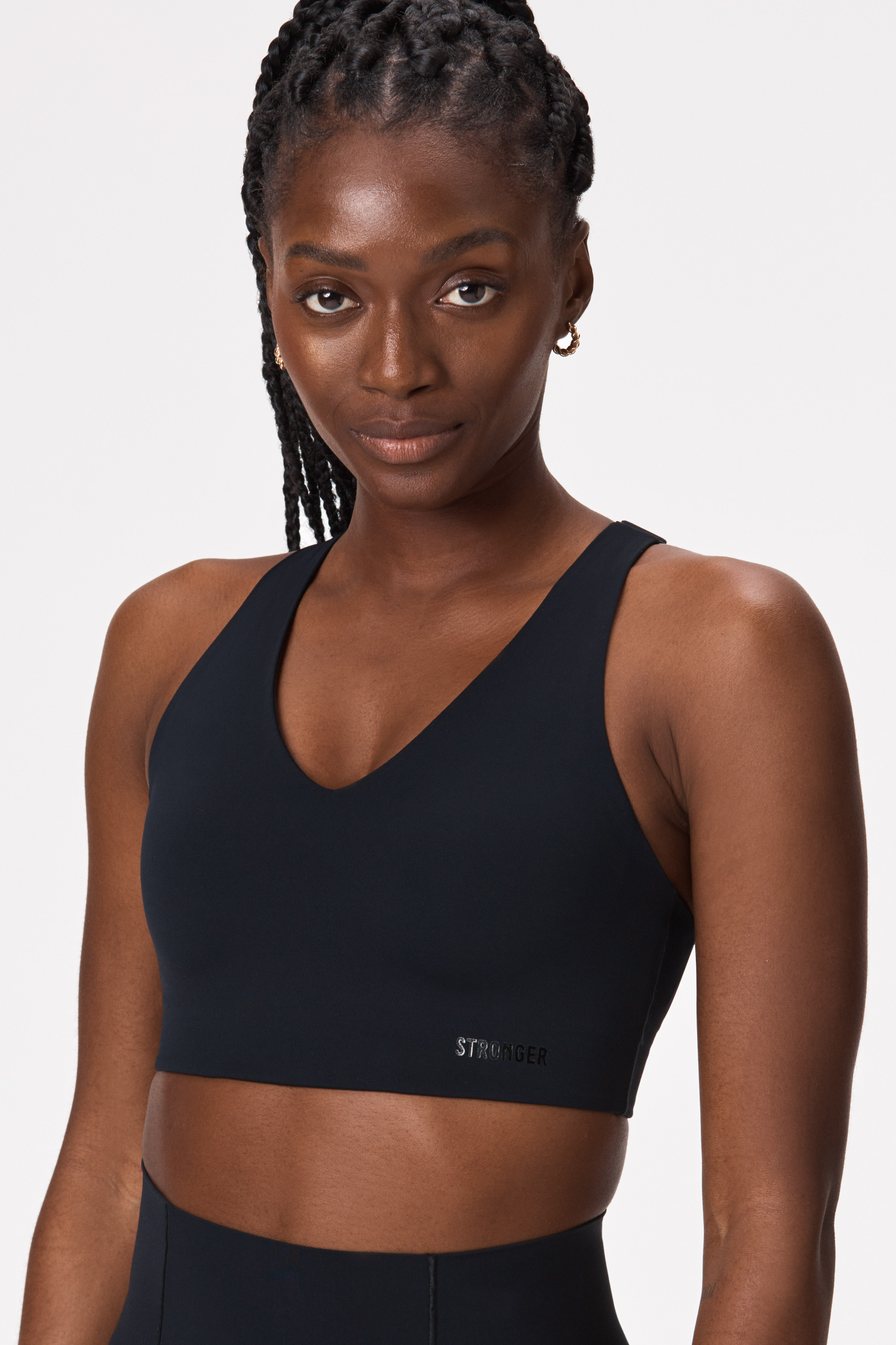 Sleek Sports Bra Black I Buy Online I STRONGER